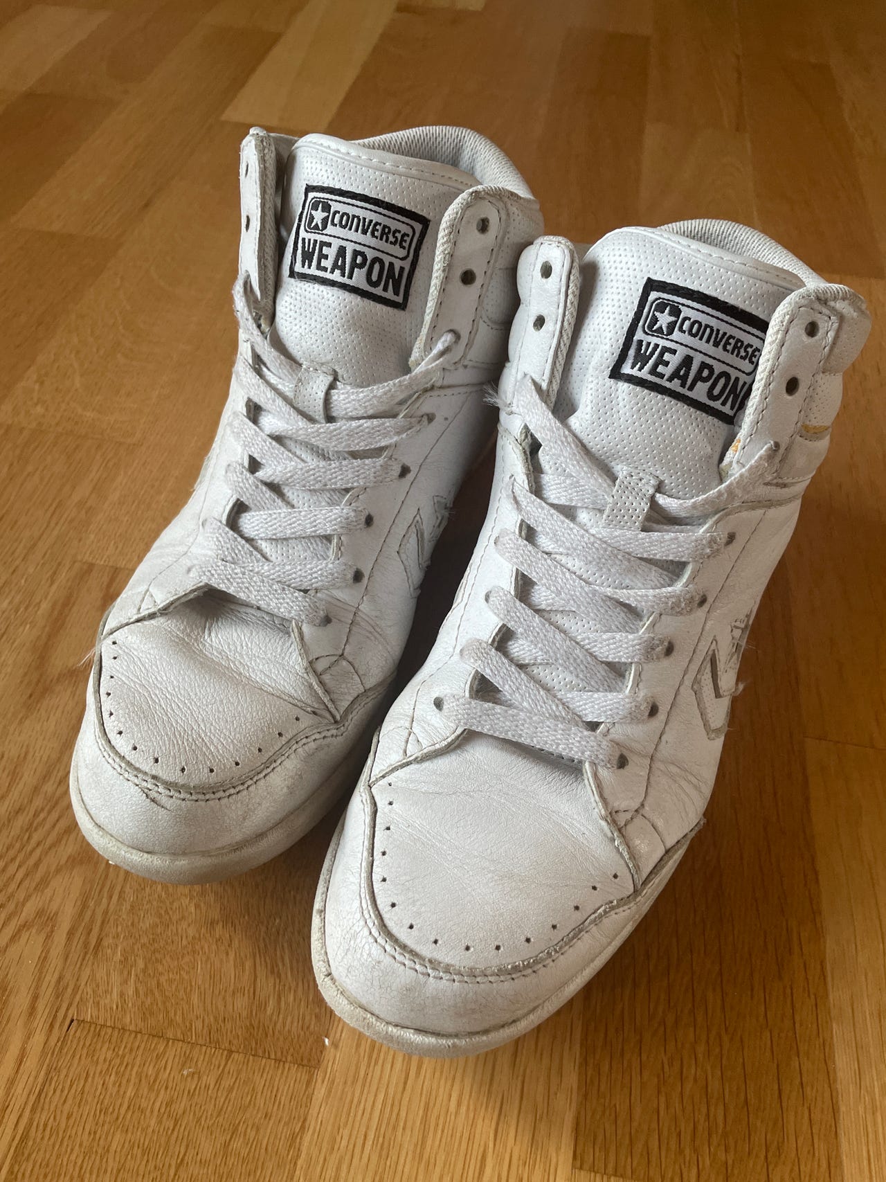 Converse sneakers | FINN-torget