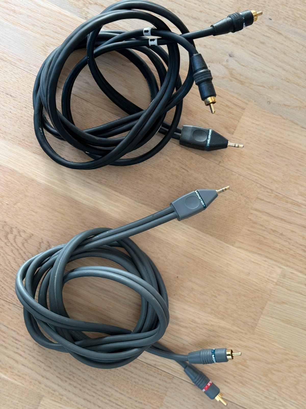 Solide lydkabler minijack / 3,5 mm | FINN-torget