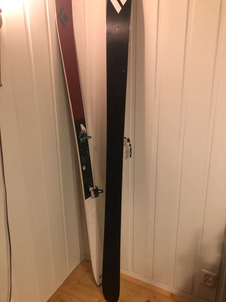 Ski og støvler til randoee selges separat eller sammen | FINN-torget