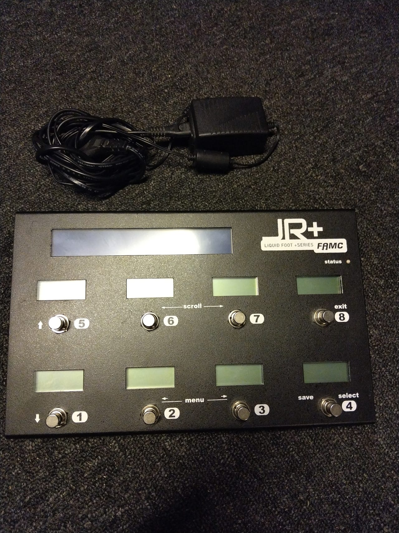 FAMC Liquid Foot JR + midi controller selges | FINN-torget