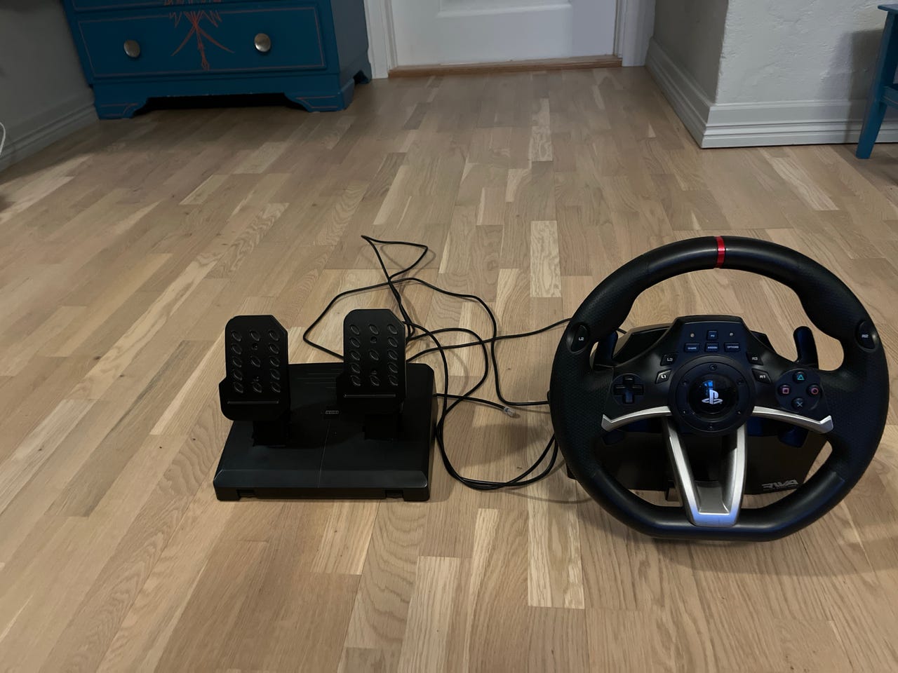 Hori ratt og pedaler ps4 | FINN-torget