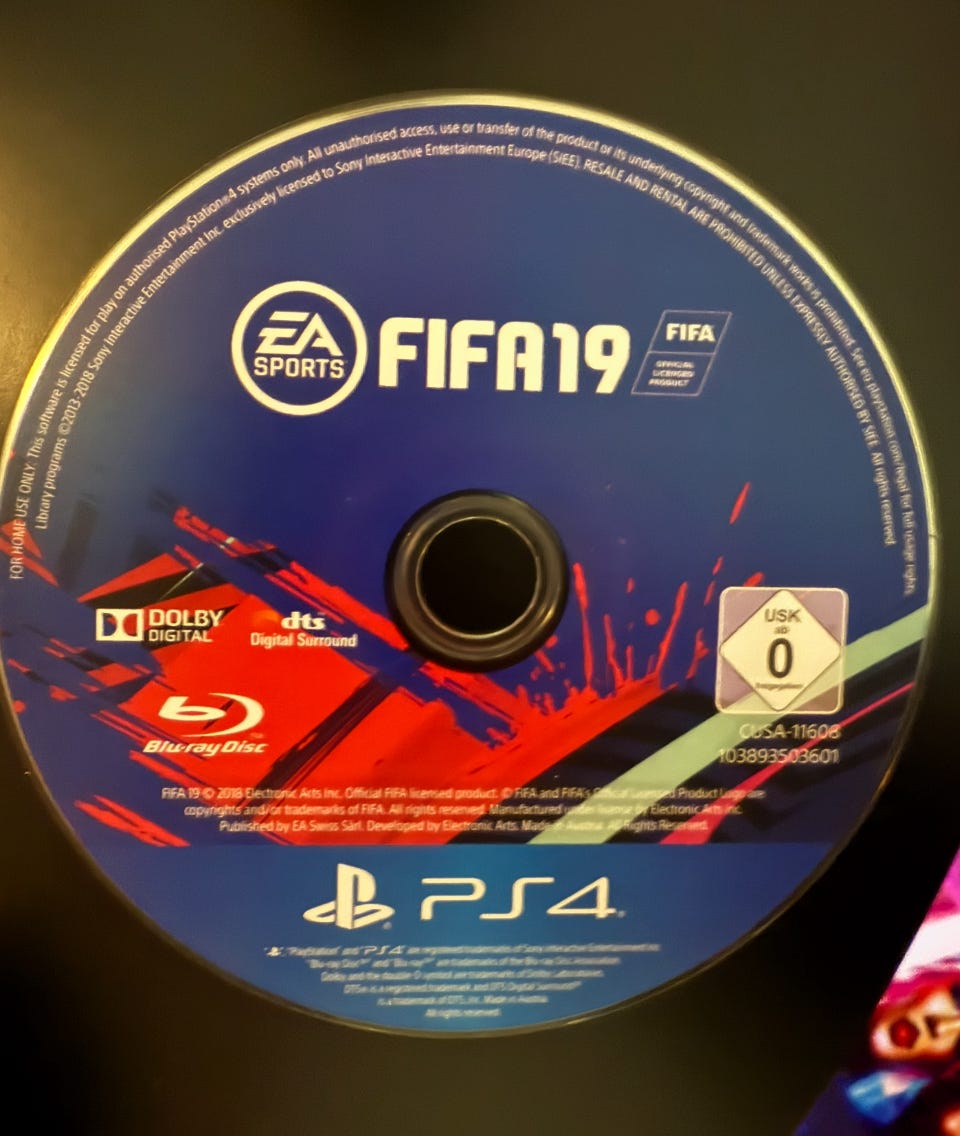 FIFA 19 til PS4 selges uten cover selges | FINN-torget