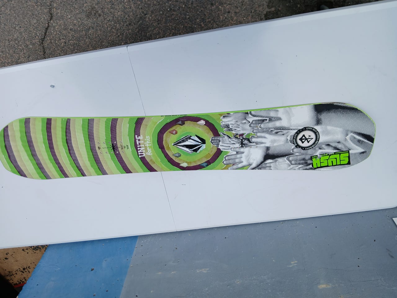 Nitro Ripper x Volcom Junior Snowboard 132 cm Twintip Barn/Junior ...