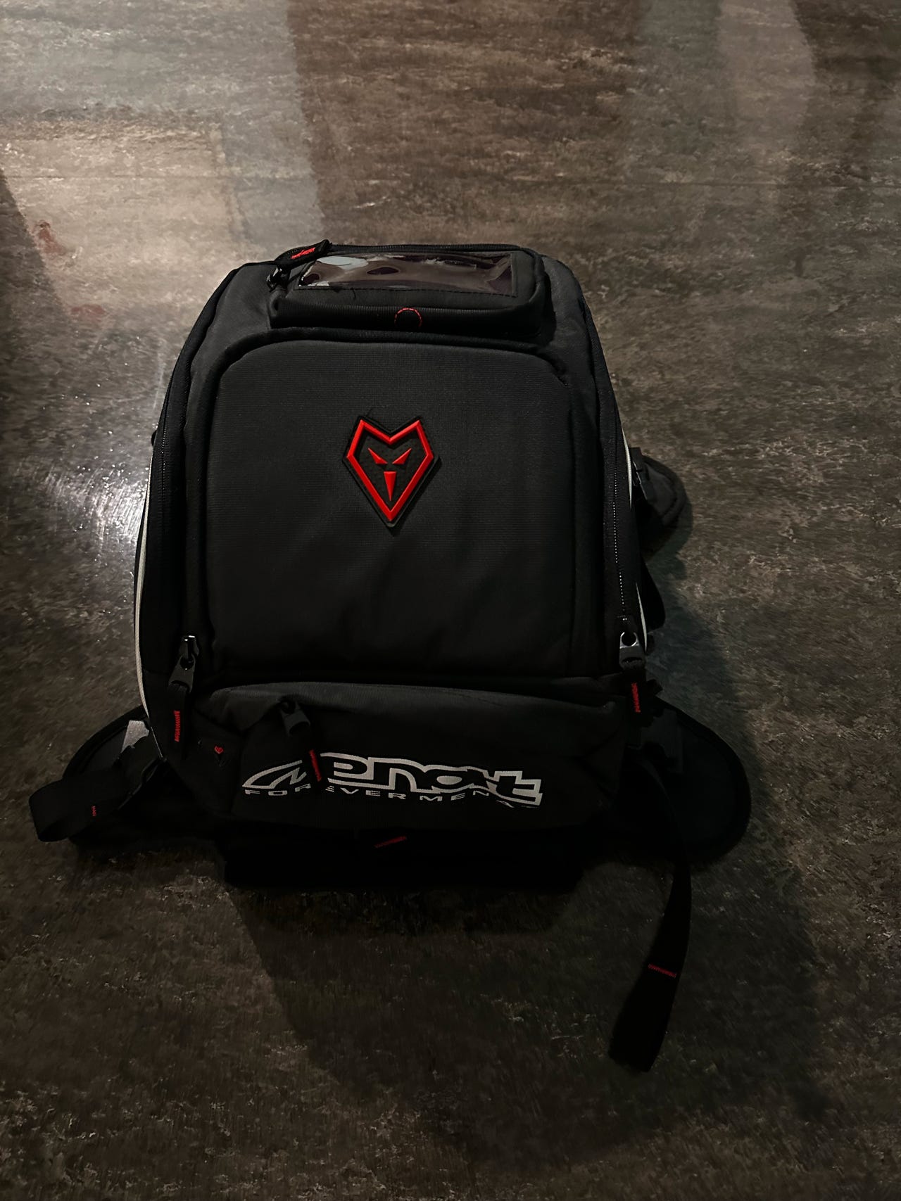 Pent brukt tank bag selges | FINN-torget