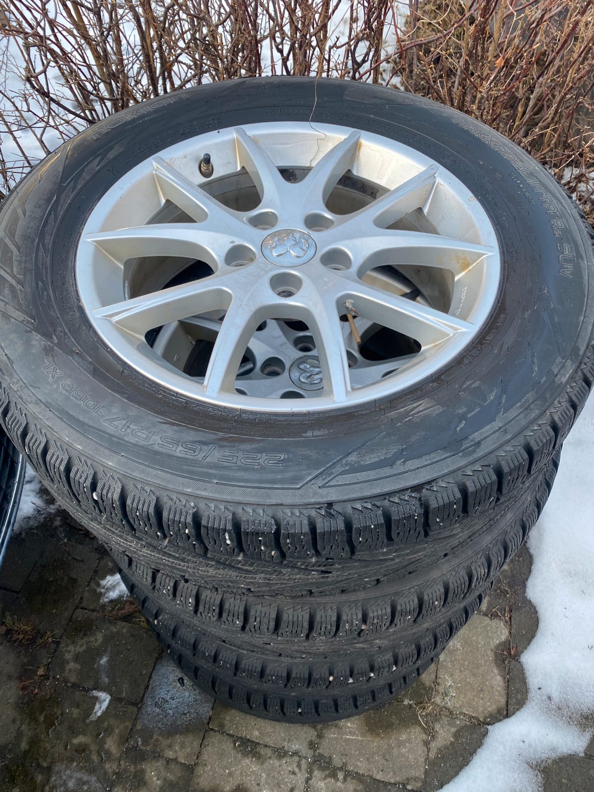 225 / 55 / 17 vinter dekk og felg | FINN-torget