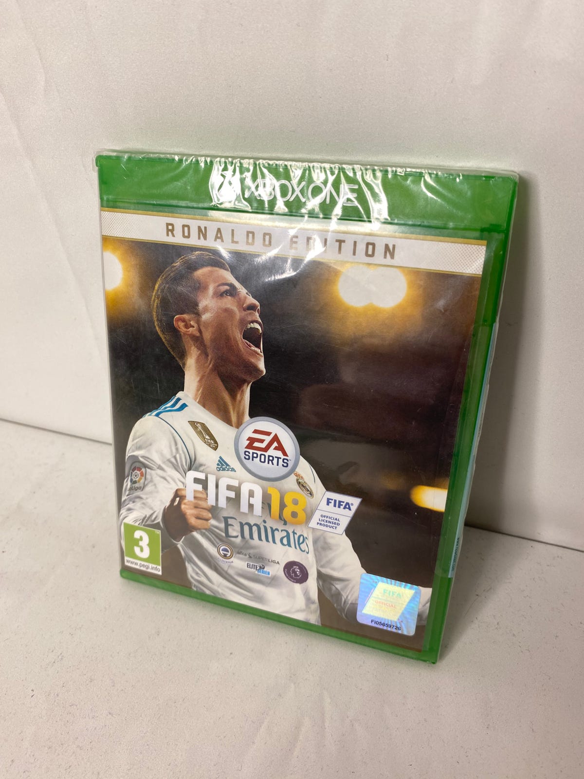 Forseglet FIFA 18 Ronaldo Edition Xbox One - Spar 10% | FINN-torget