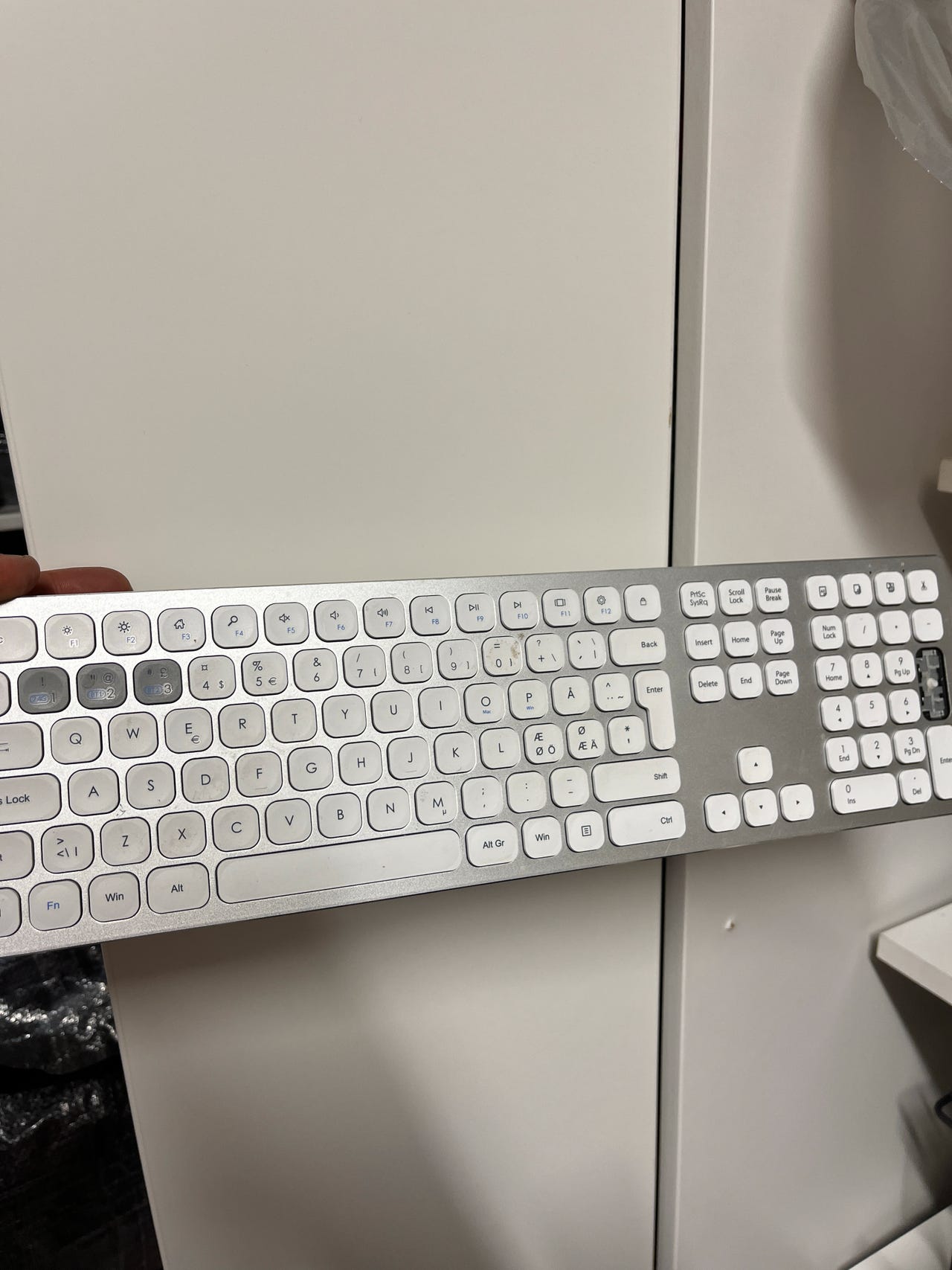 Dacota Platinum trådløst tastatur/keyboard | FINN-torget