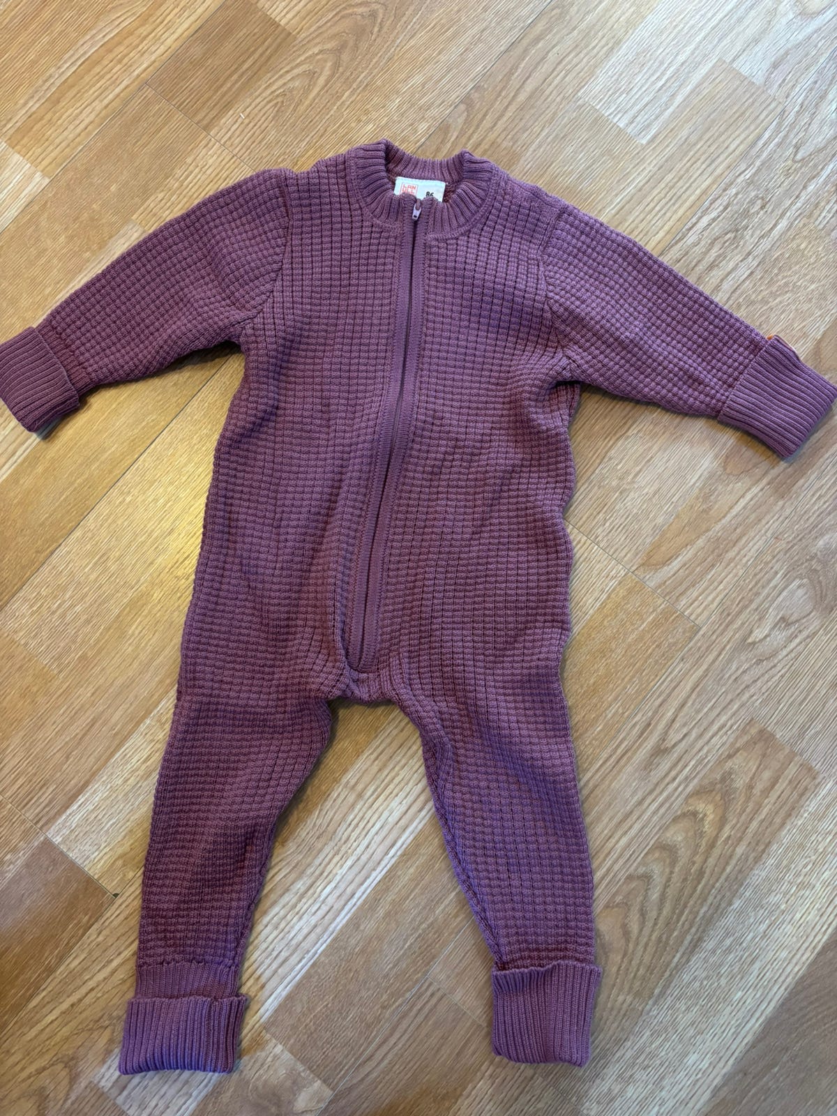 Lanullva dress strl 86 | FINN-torget