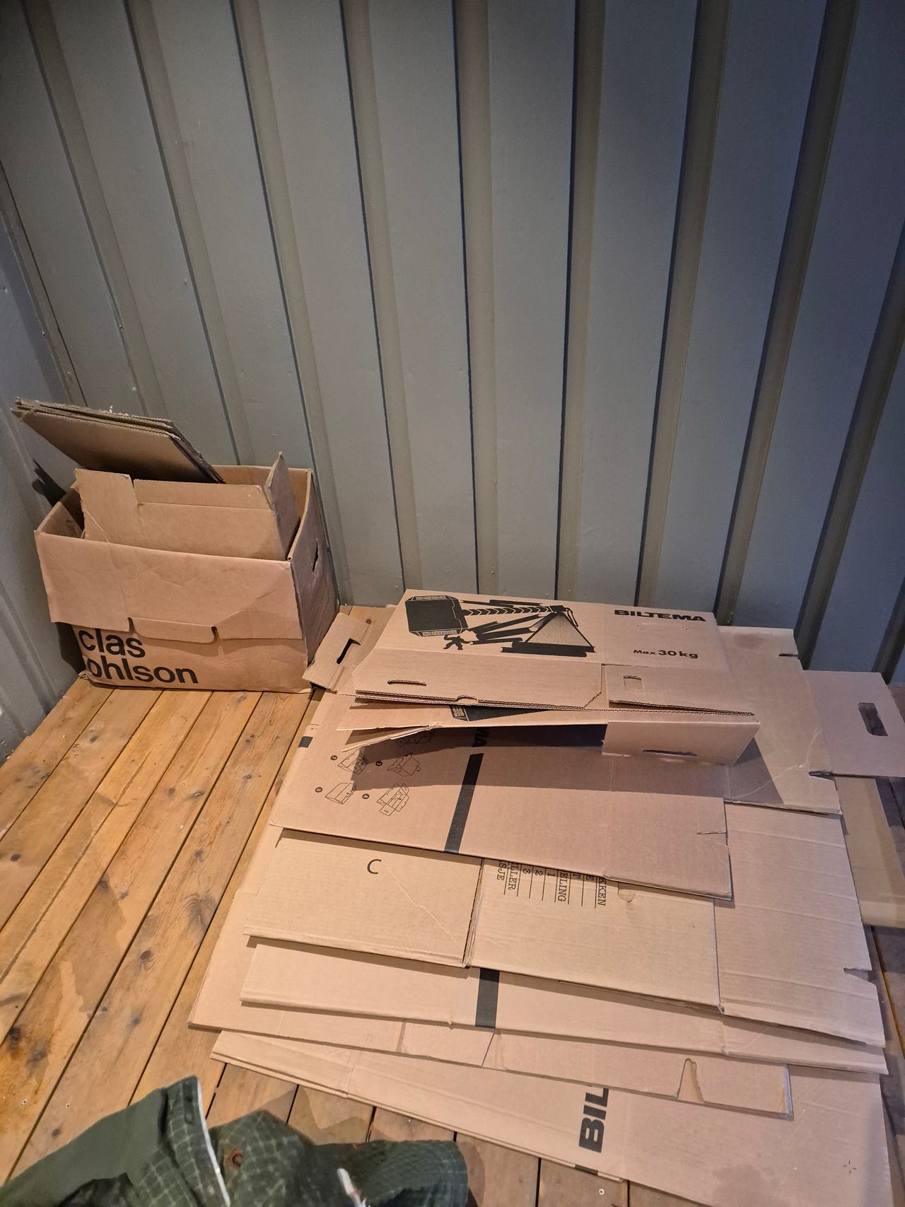 Flytteesker | FINN-torget