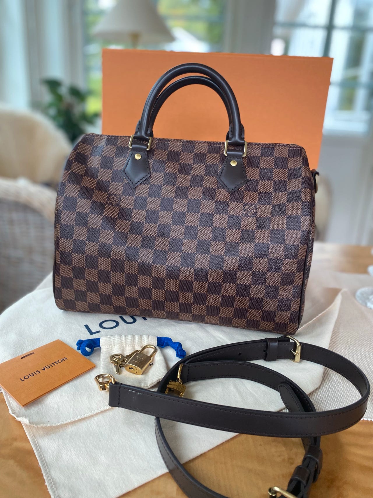 Louis Vuitton Speedy B i Damier Ebene - svært pent brukt | FINN-torget