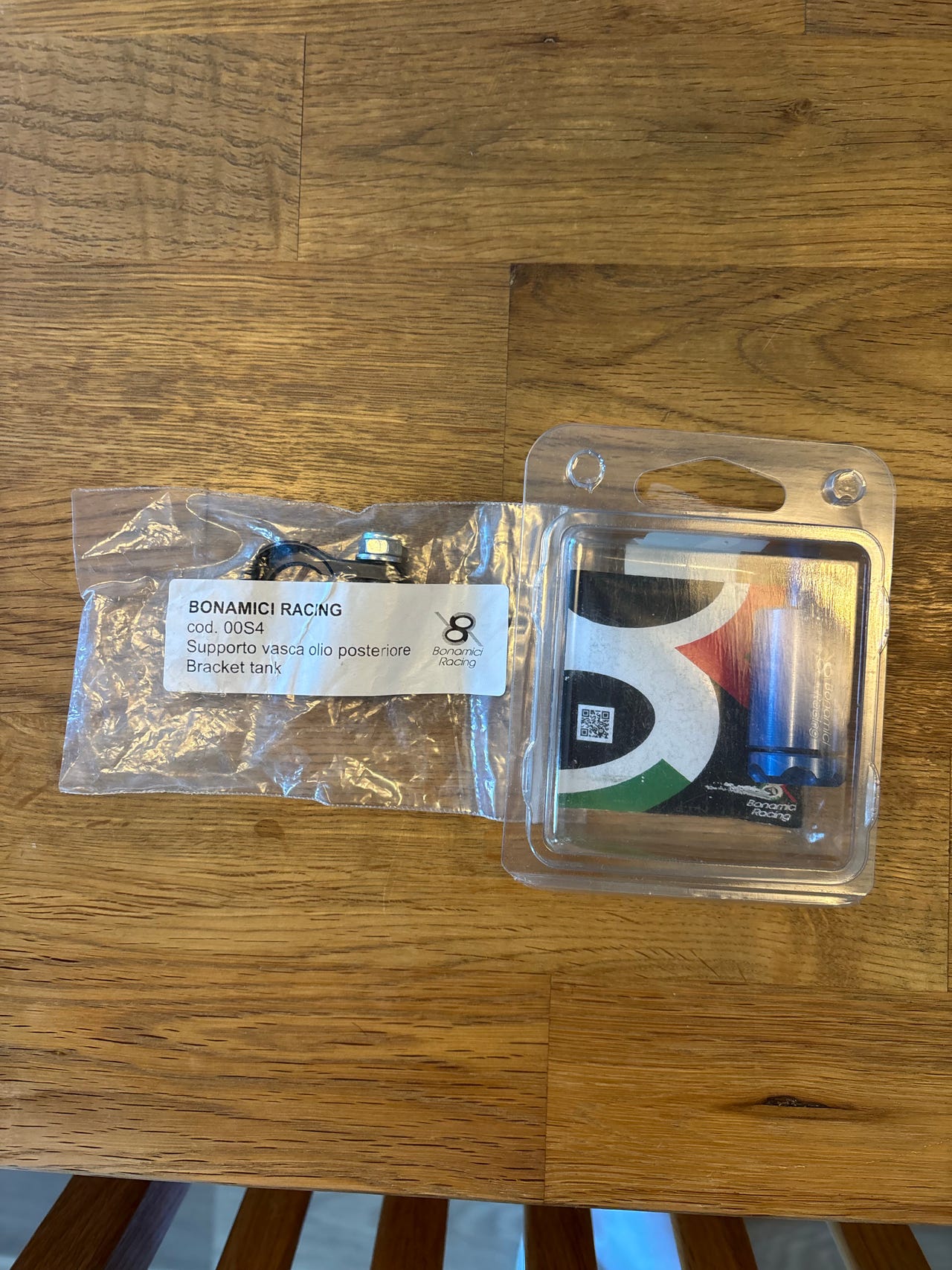 Bonamici racing real oil tank | FINN-torget
