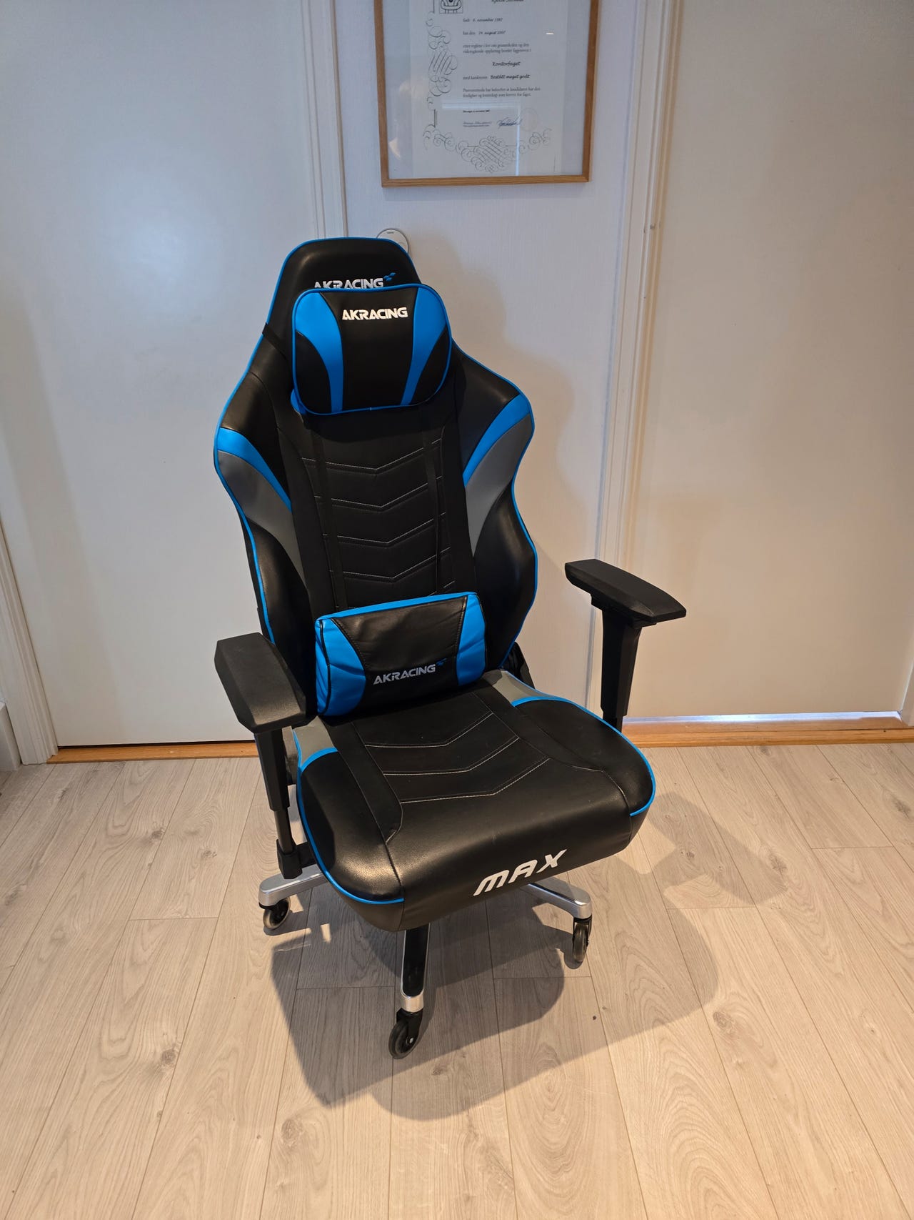 AKRACING Max Gamingstol - reservert | FINN-torget