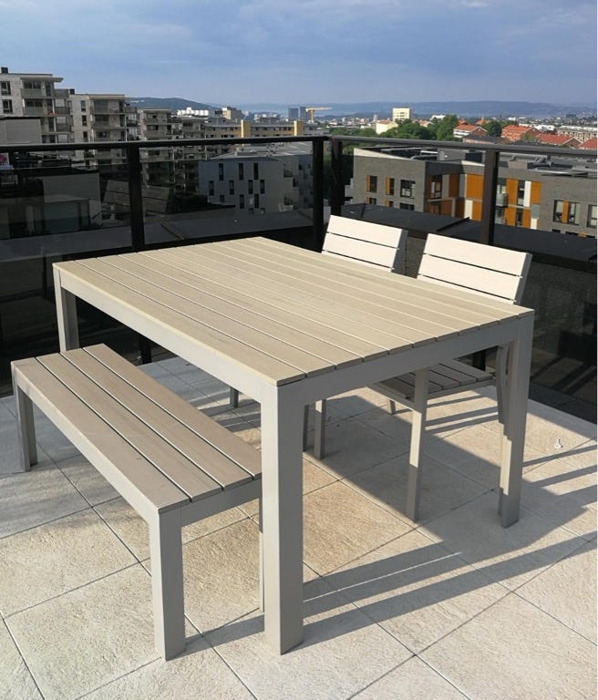 Falster Ikea Utebord og stoler | FINN-torget