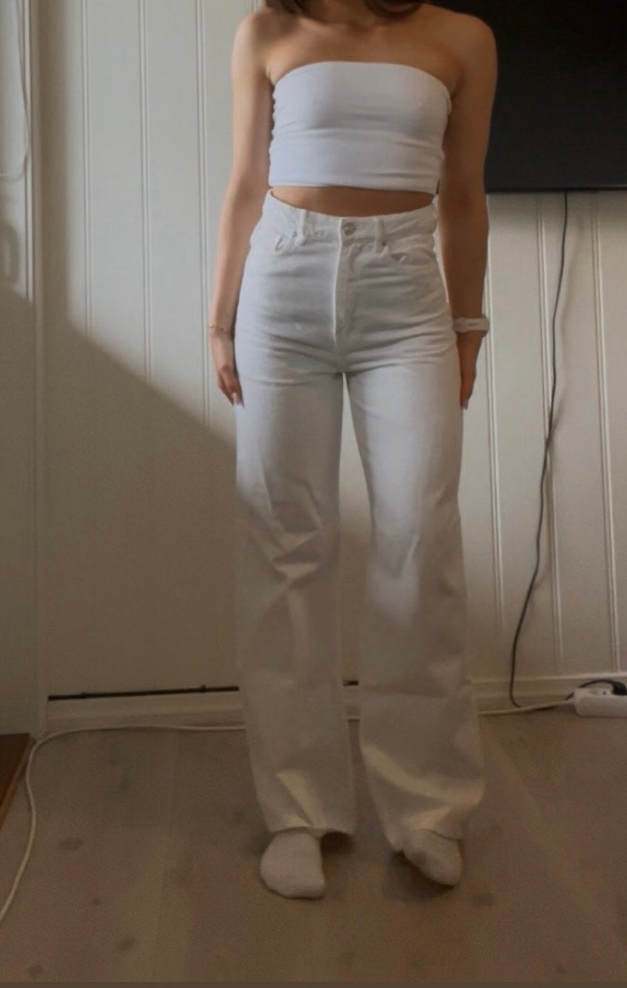 Hvit jeans i str 34 (XS) | FINN-torget