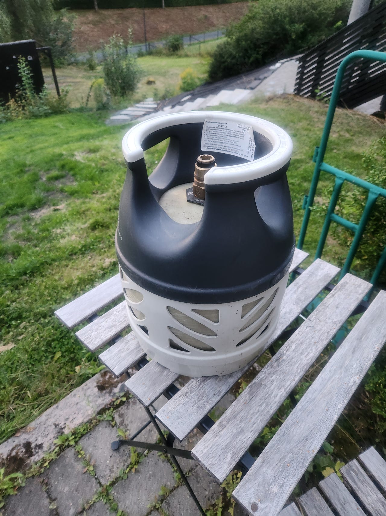 Propanfylling, kompositt gassbeholder | FINN-torget