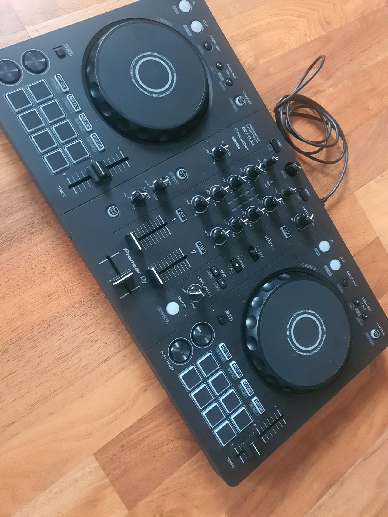 Lei Pioneer DJ-miksebord DDJ-FLX4 -Klar for fest!🎉🎉🎉 | FINN-torget