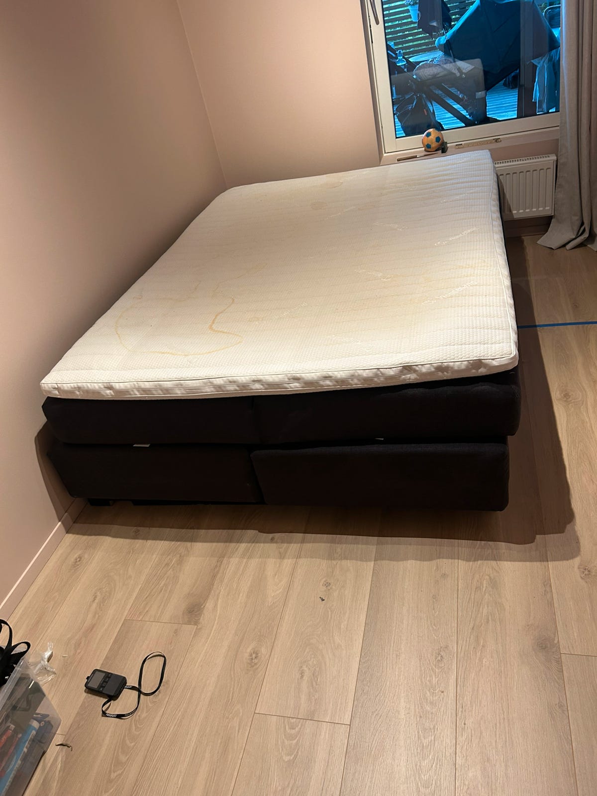 200x150 seng gis bort mot henting | FINN-torget