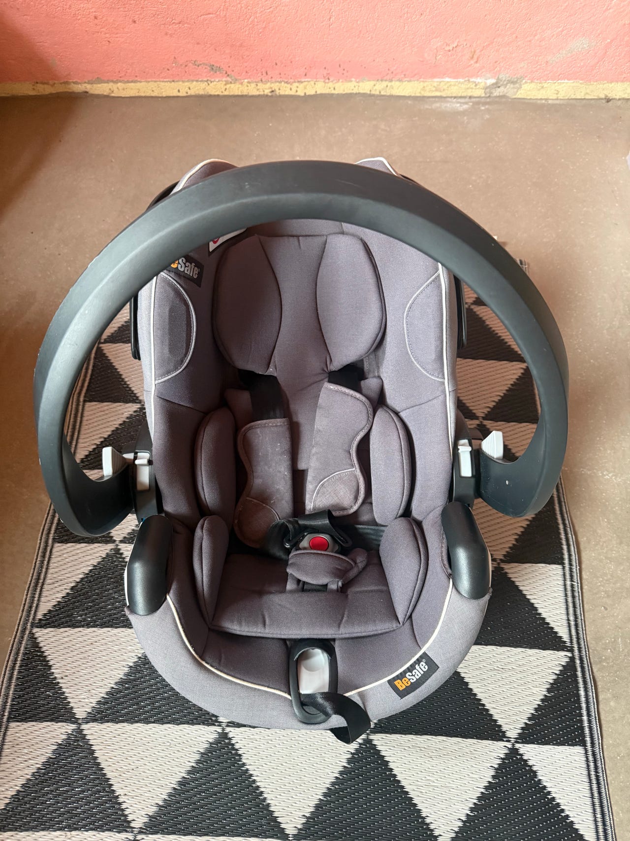 Bilstol til baby | FINN-torget