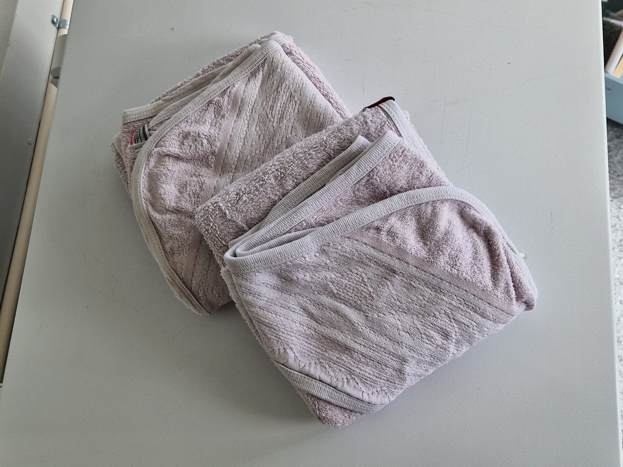 2 stk. Rosa Marius håndkle med hette | FINN-torget