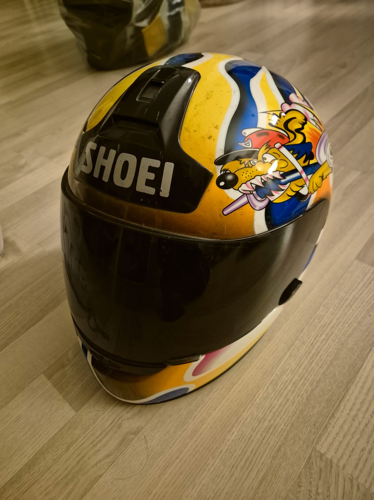 Shoei MC hjelm selges | FINN-torget