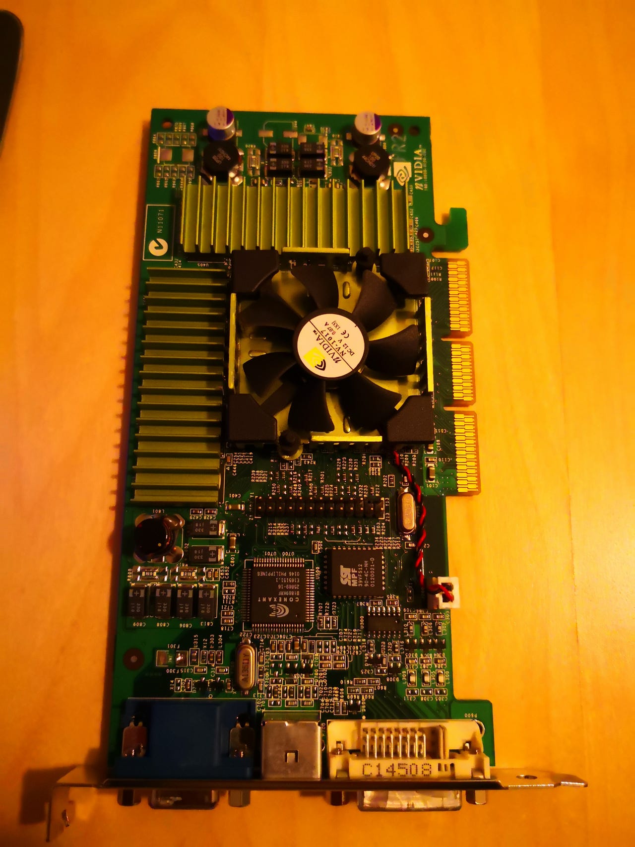 Retro skjermkort: Nvidia Quadro2 Pro 64mb AGP 4x | FINN-torget