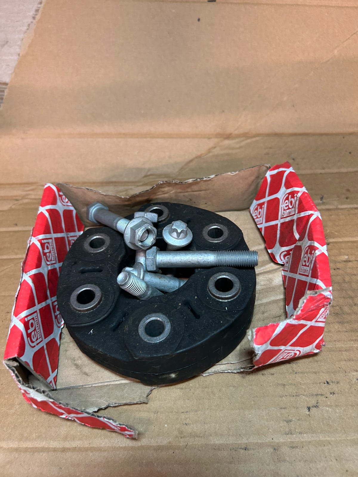 HELT NY BMW F11 F10 520D ++ HARDYKOBLING HARDYSKIVE MELLOMAKSEL | FINN ...