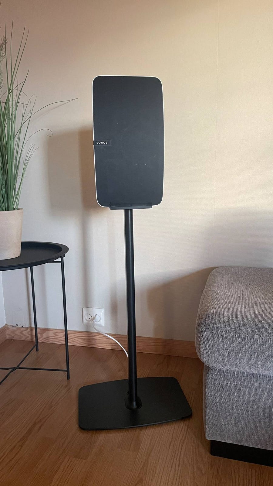Sonos 5 gen2 med stativ | FINN-torget