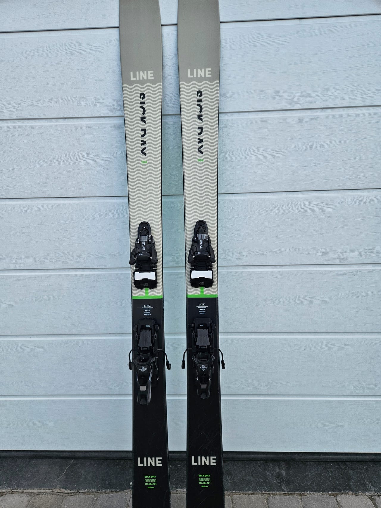 Line Sick Day 104 med shift 13 binding | FINN-torget