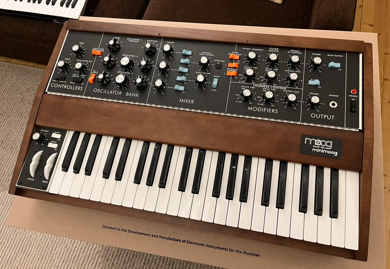 Minimoog Model D 2022 Edition | FINN-torget