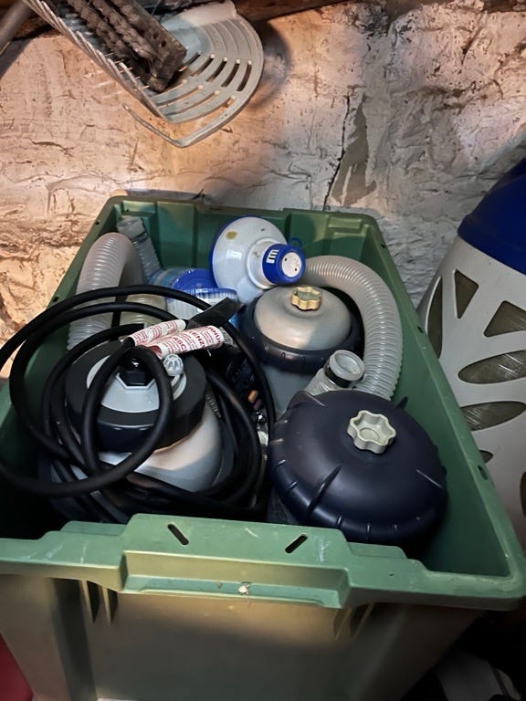 Bassengutstyr | FINN-torget