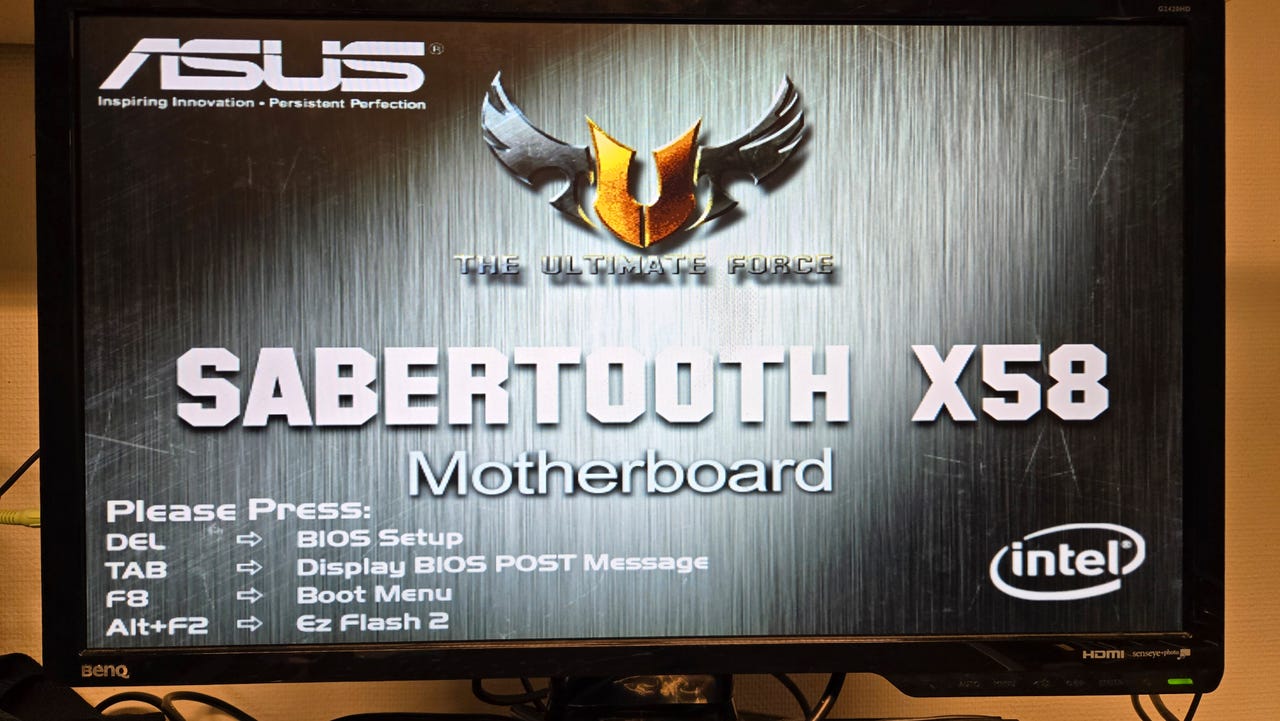 Asus Sabertooth X58 + Intel I7 950 (3.07 Ghz), 28GB minne DDR3, kjøler ...
