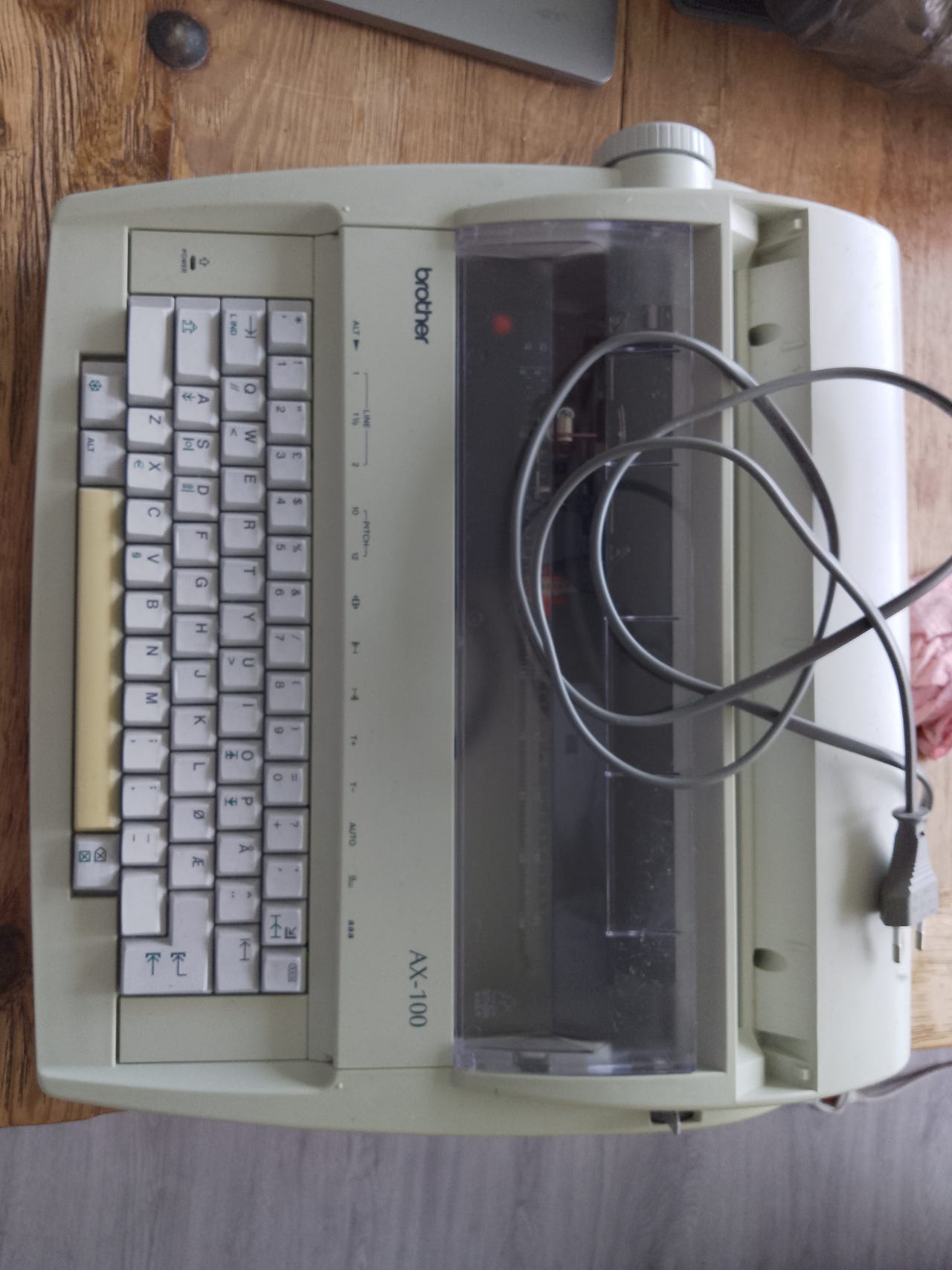 Brother AX-100 | FINN-torget