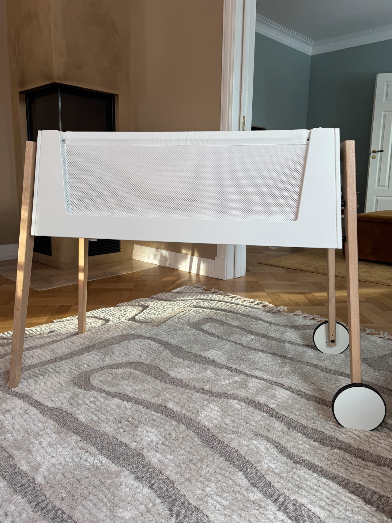 Leander bedside crib | FINN-torget