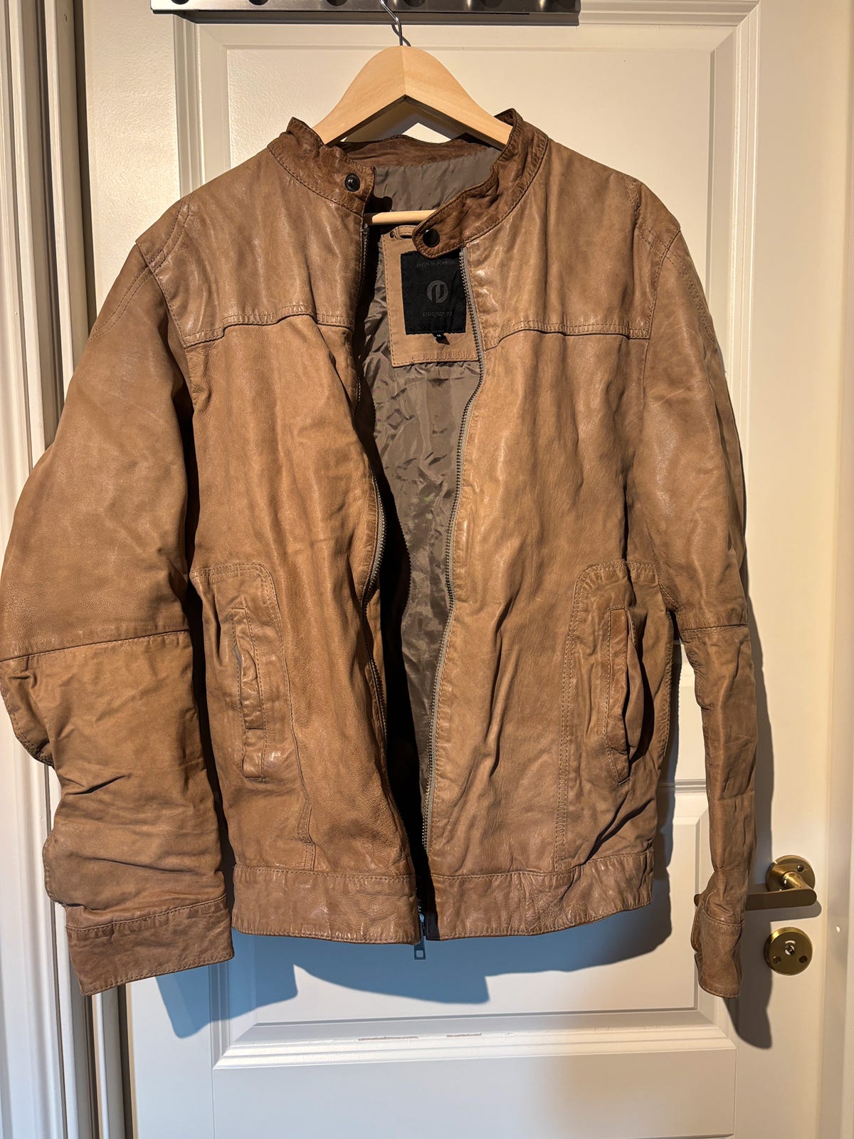 Skinnjakke fra Jack&Jones | FINN-torget