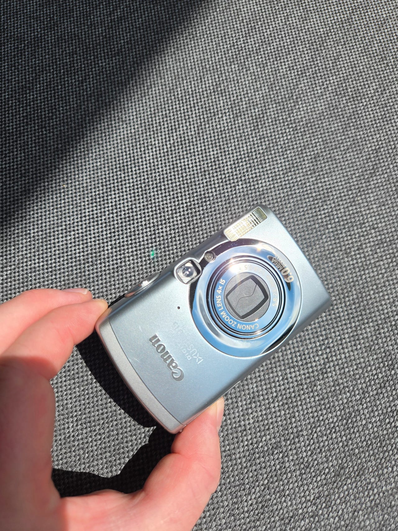 Canon Ixus 800 IS (PowerShot SD700 IS) retro Y2K digitalkamera | FINN ...