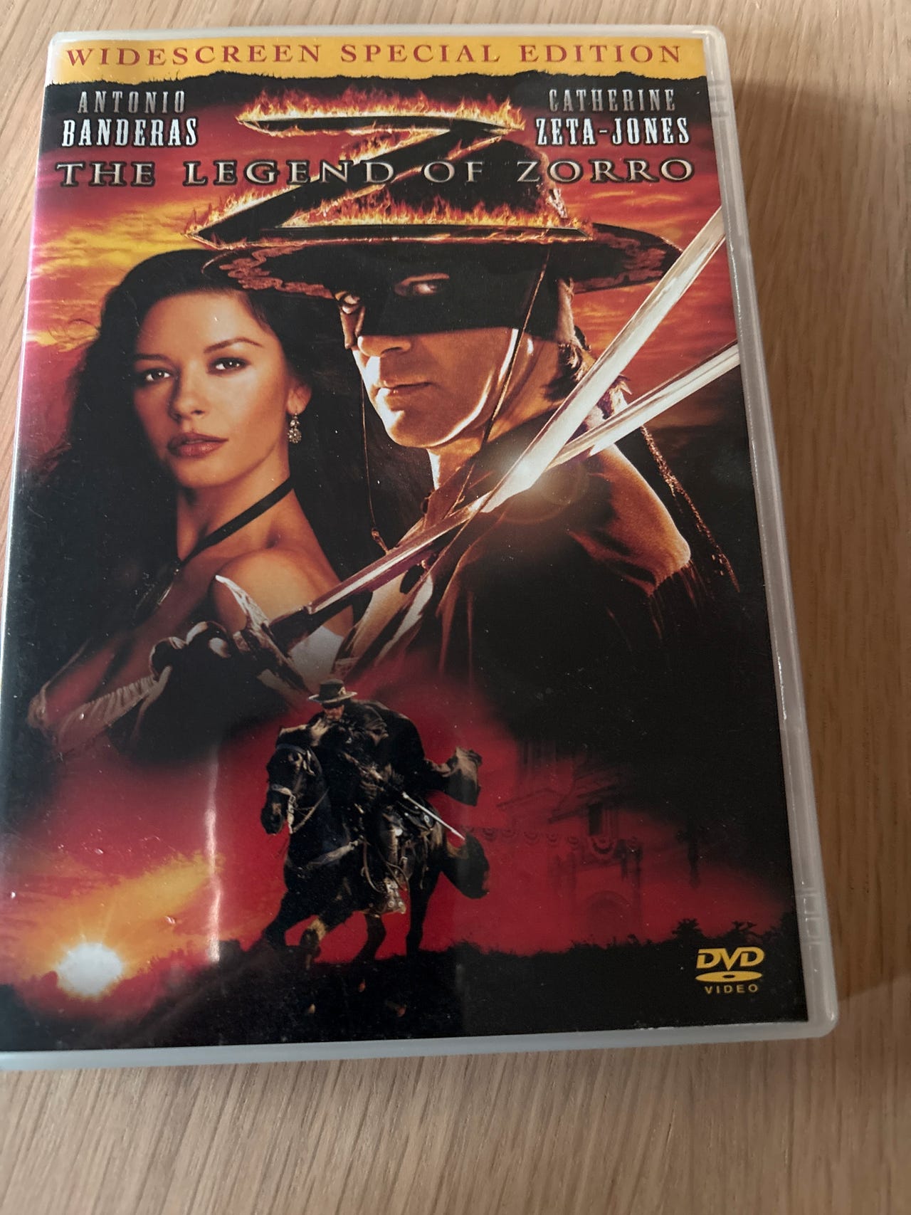 The Legend of Zorro (DVD) | FINN-torget