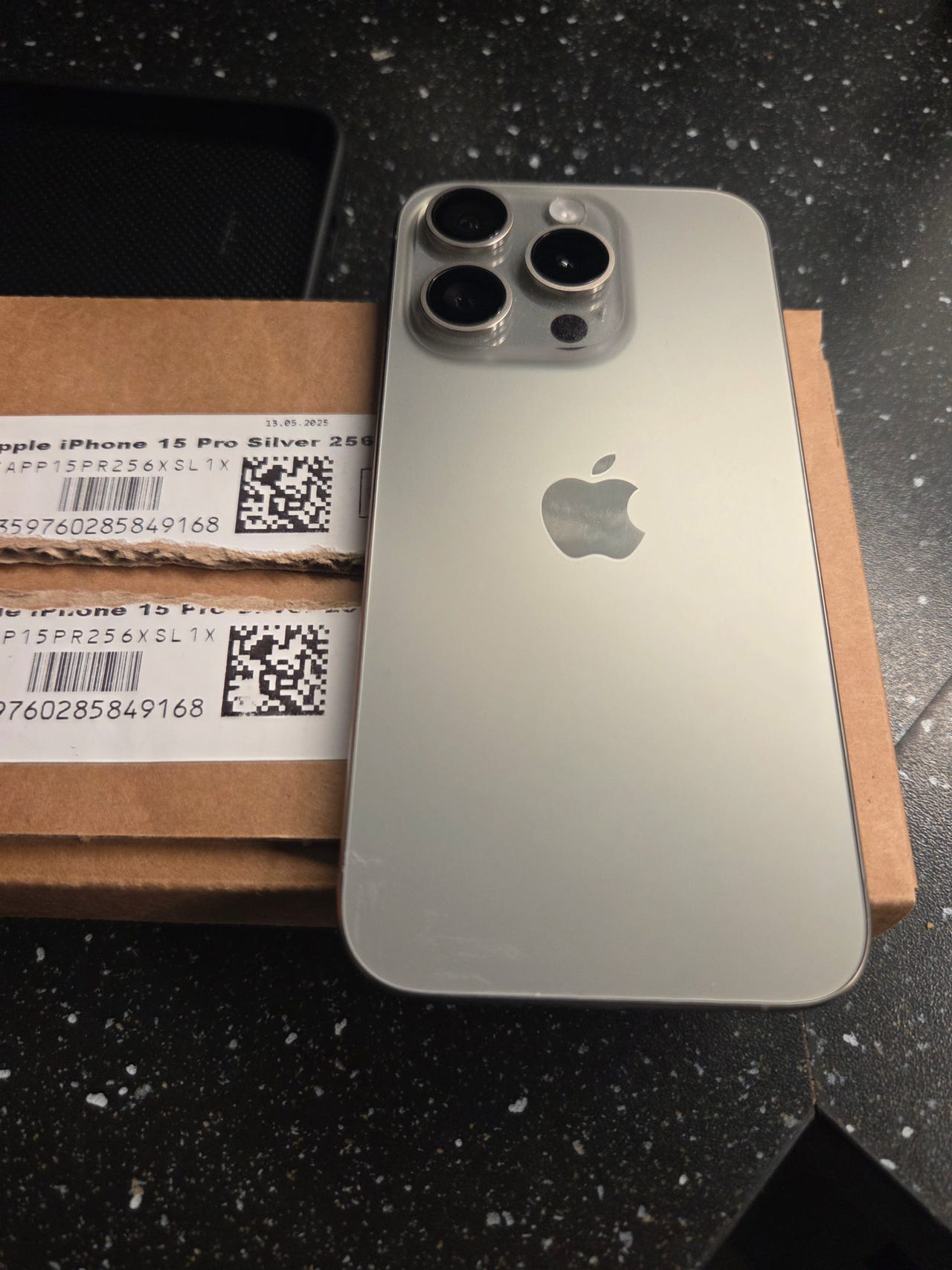 Iphone 15 PRO 256gb 2års garanti | FINN-torget