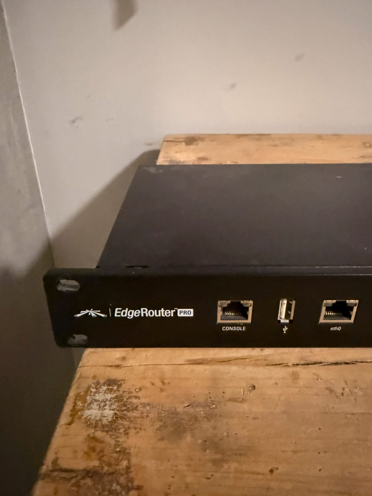 Ubiquiti Edgerouter Pro 8 | FINN-torget