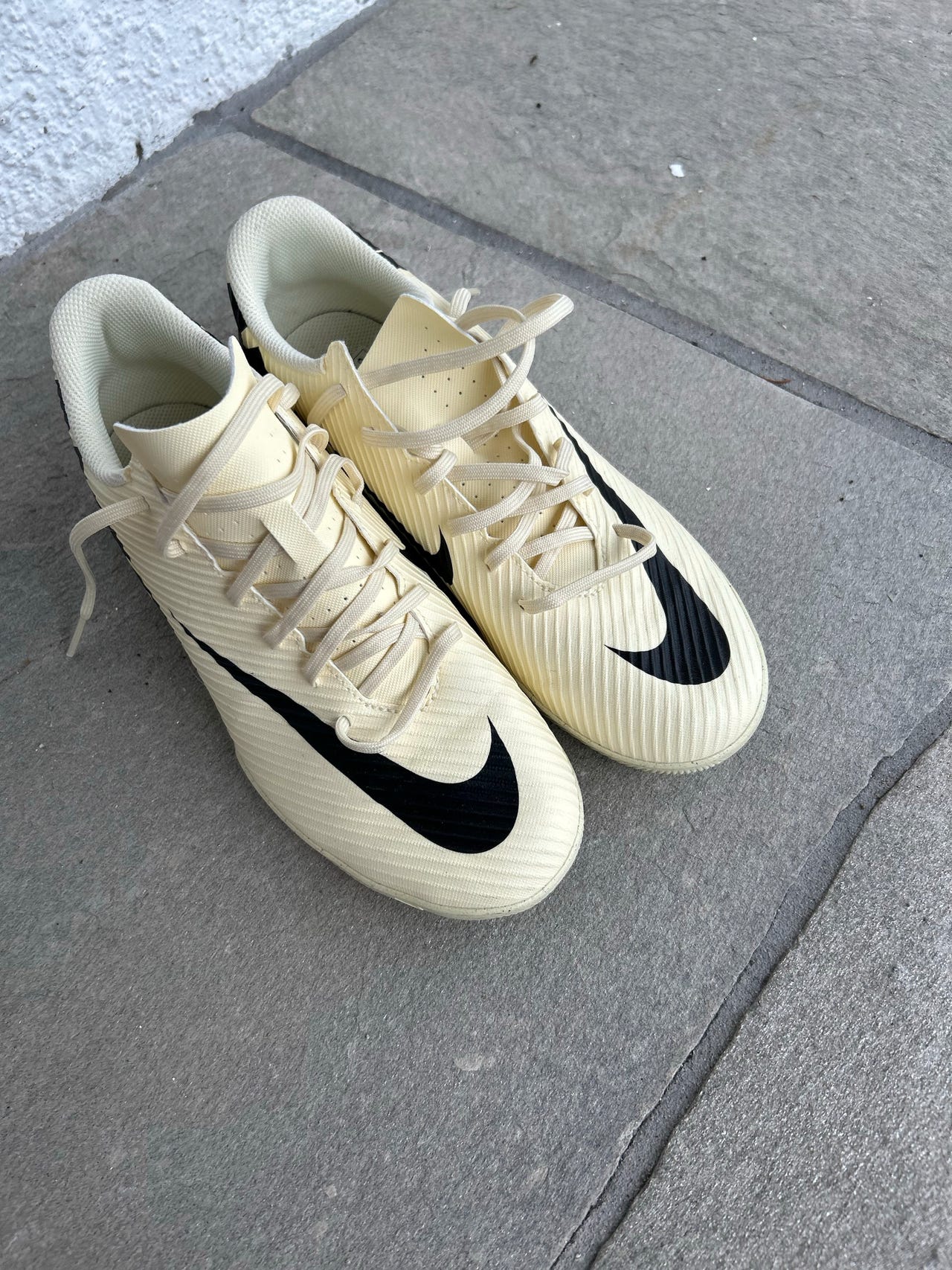 Pent brukt Nike innesko til fotball eller gym | FINN-torget