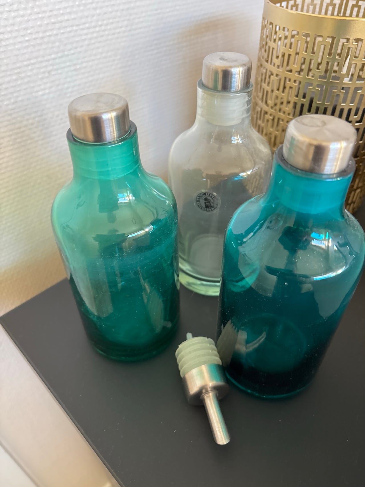 3 nye glass flasker | FINN-torget