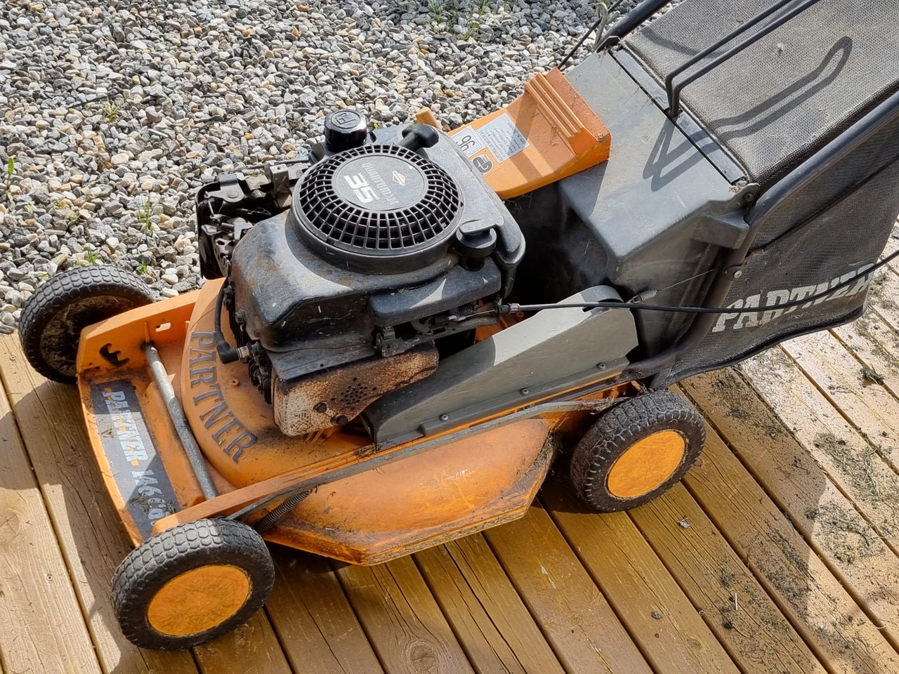 Partner gressklipper gis bort. | FINN-torget