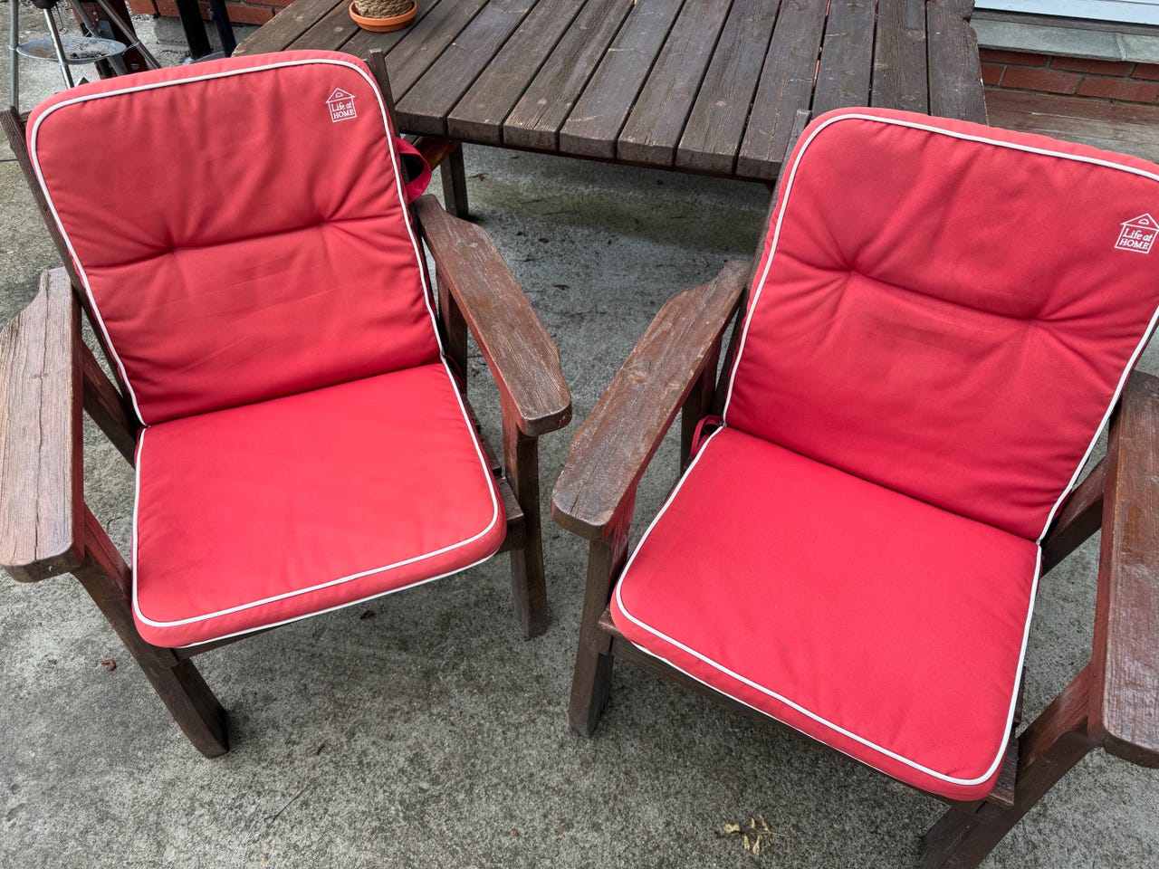 5 stk. puter til hagemøbler gis bort | FINN-torget