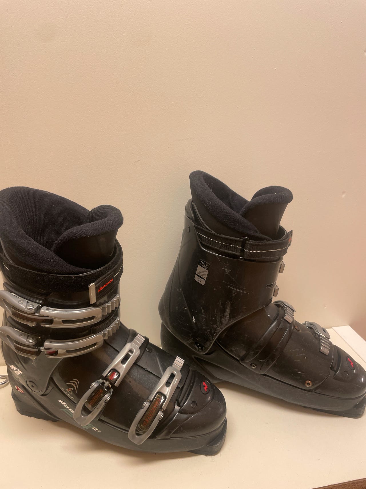 Nordica slalom sko str.300-305 | FINN-torget