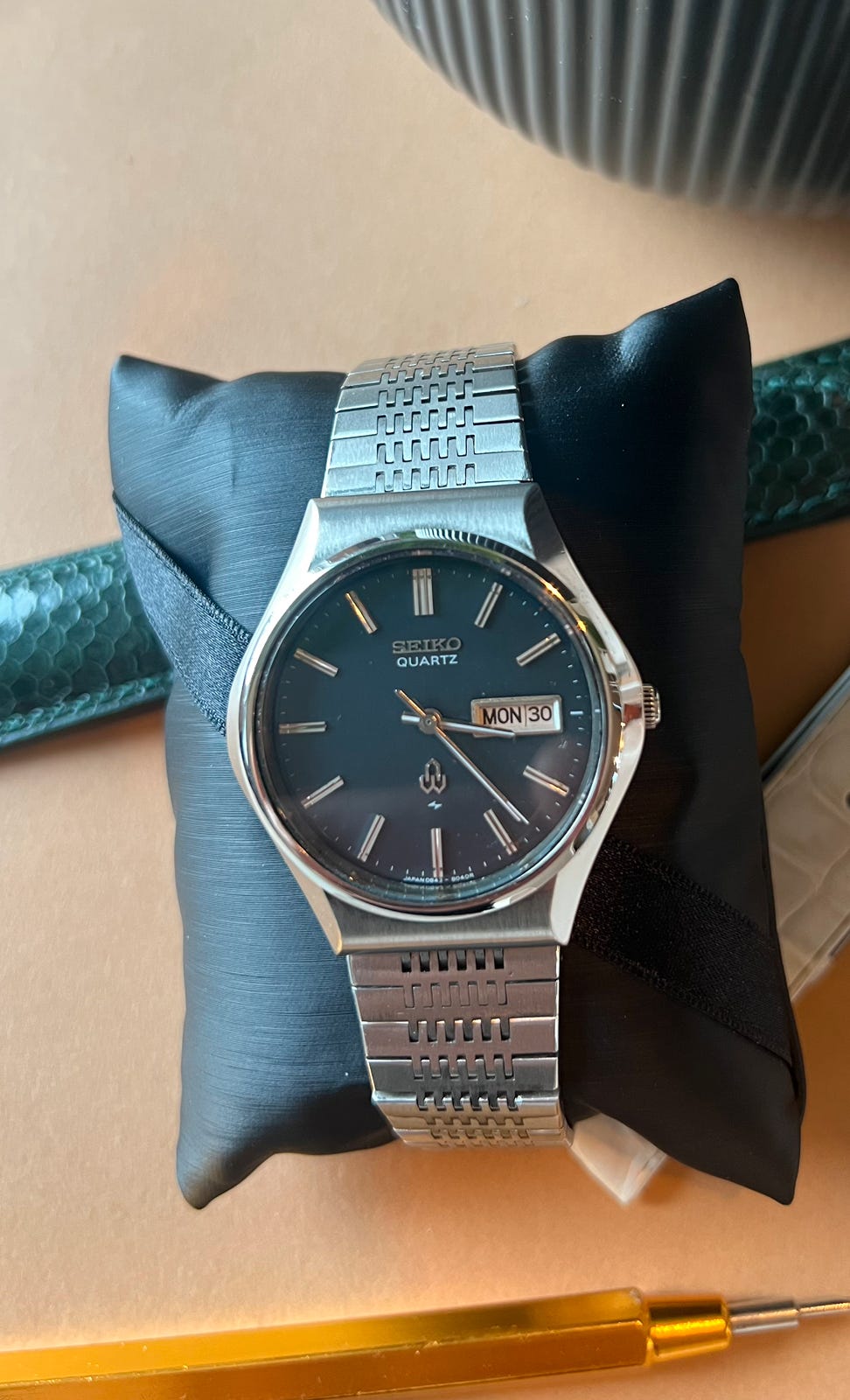 Vintage SEIKO Quartz 0843 - 8040R fra 1975 | FINN-torget