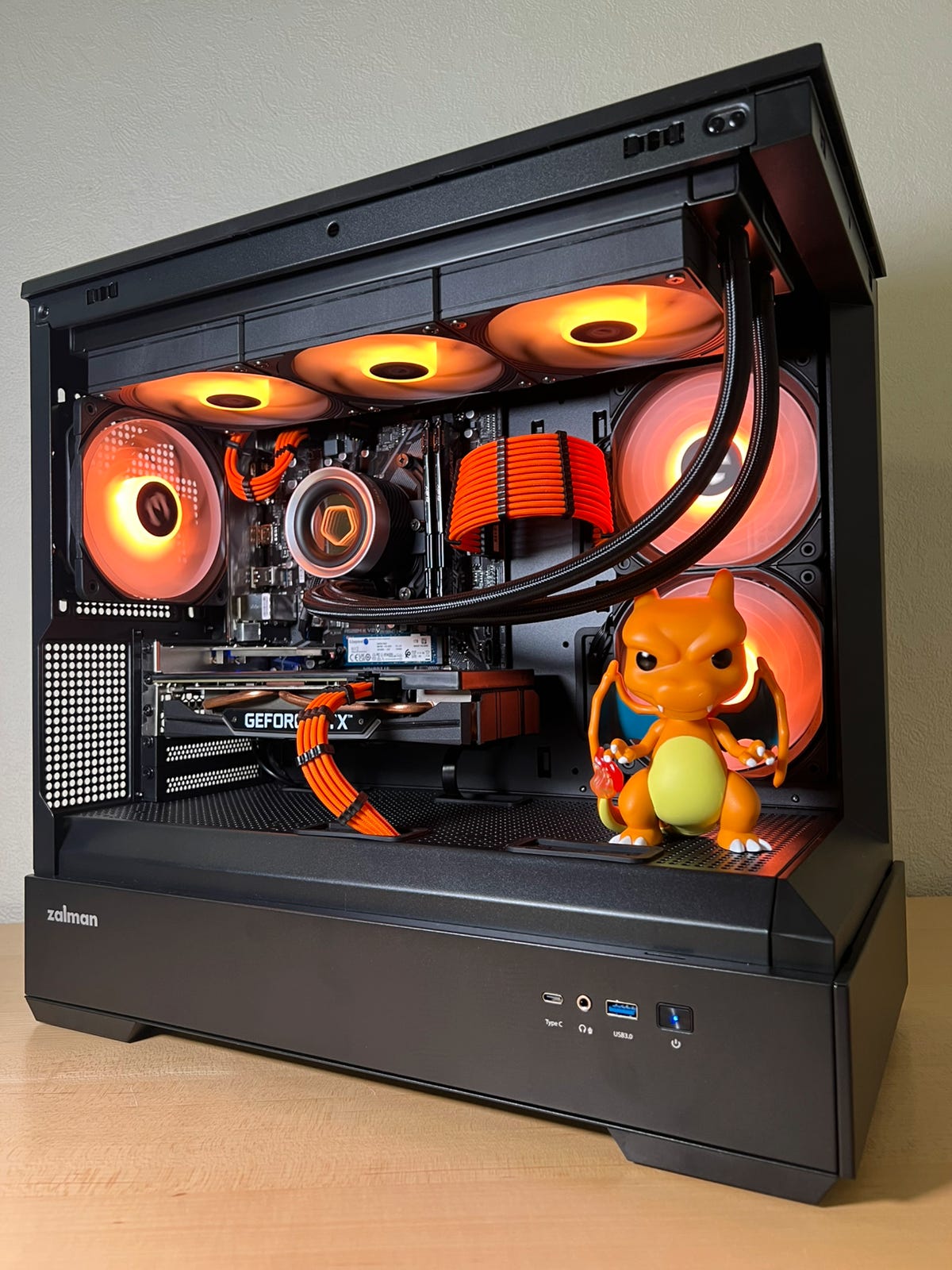Charizard - Gaming PC | FINN-torget