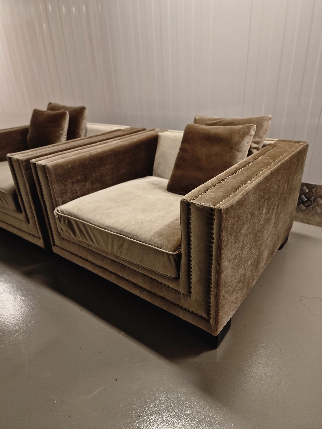 Designer stoler i velur vurderes solgt! (Kan leveres) | FINN-torget