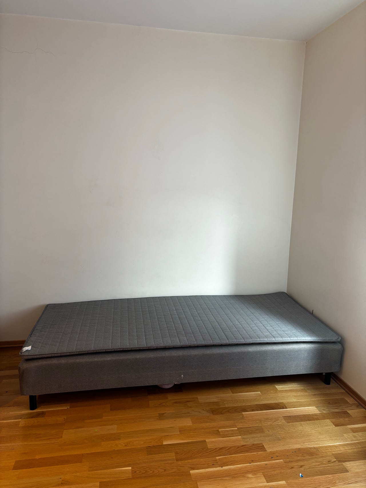 90X200 seng | FINN-torget
