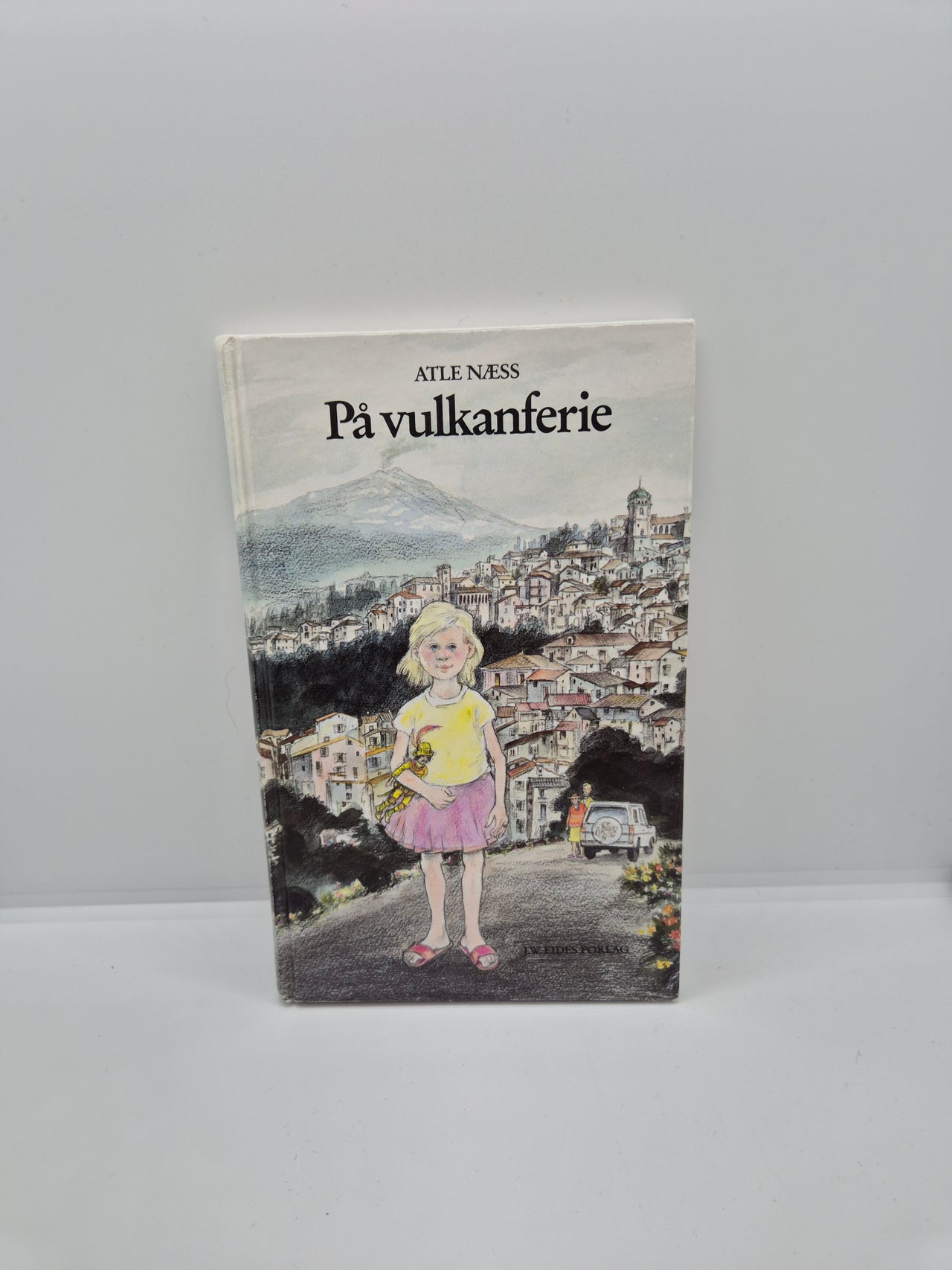 På vulkanferie - Atle Næss | FINN-torget
