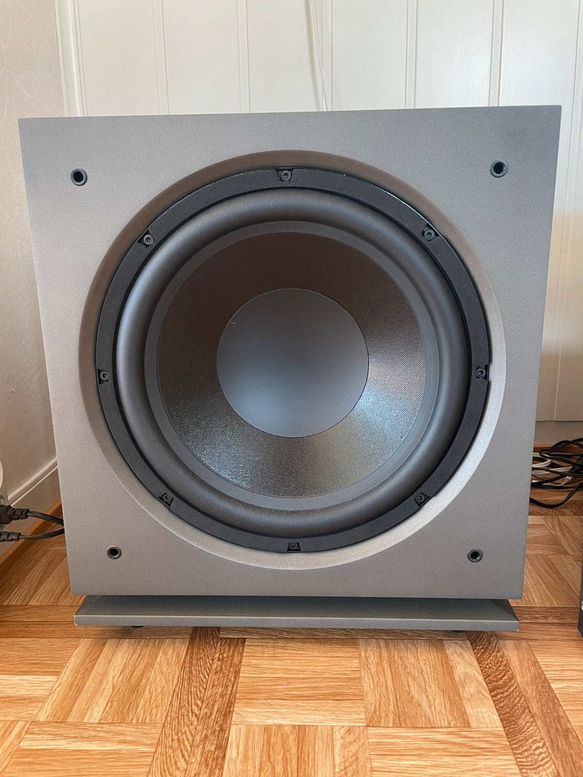 Dali concept sub 12" subwoofer | FINN-torget