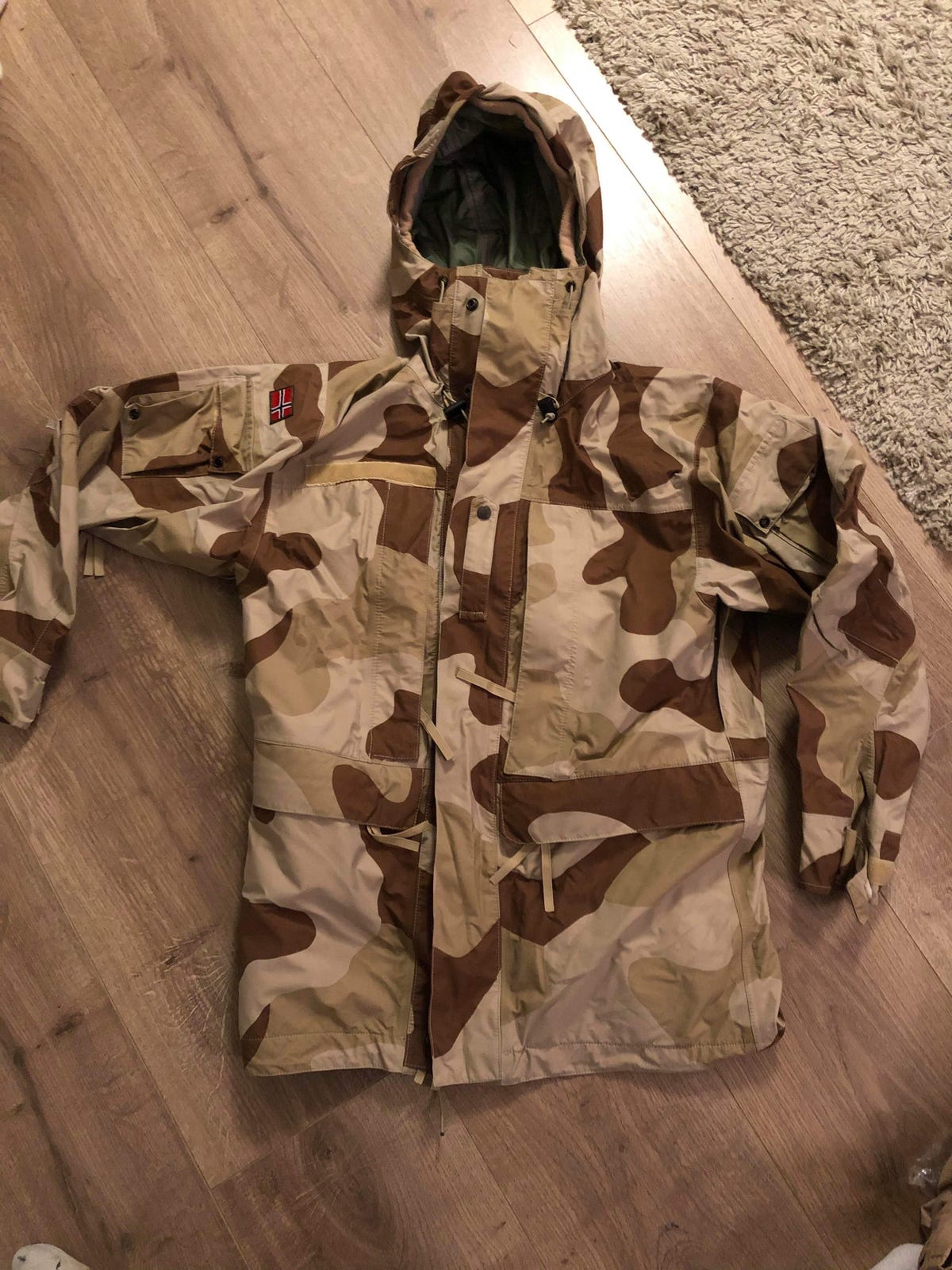 Gore-Tex jakke Cato Ringstad selges | FINN-torget